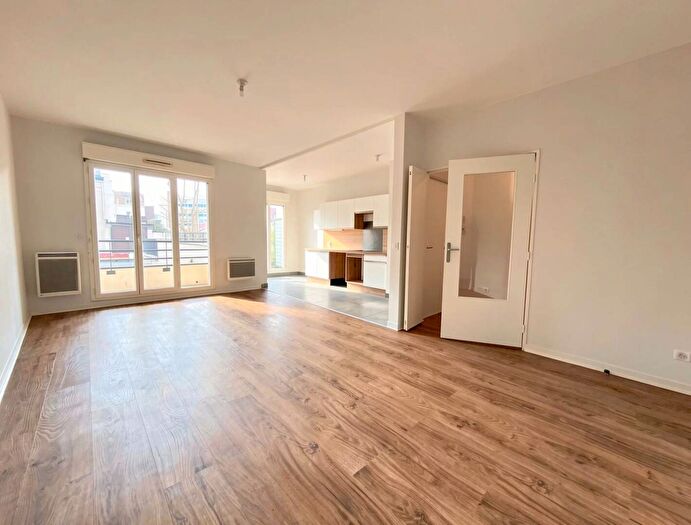 Appartement à louer - Centre Ville-Basilique, Argenteuil - 4 pièces - 3 chambres