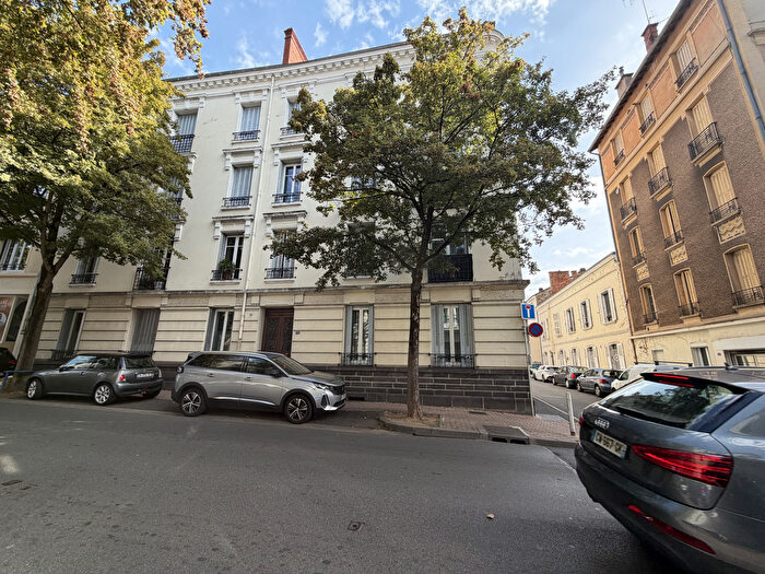Appartement 4 pièces à Vichy, à louer