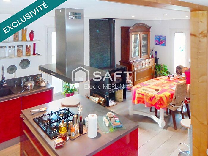 Maison 5 pièces à vendre à Saint-Barthélemy-Grozon