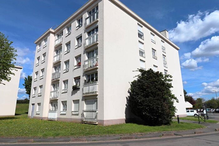 Appartement à louer - Brichebay, Senlis - 2 pièces - 1 chambre