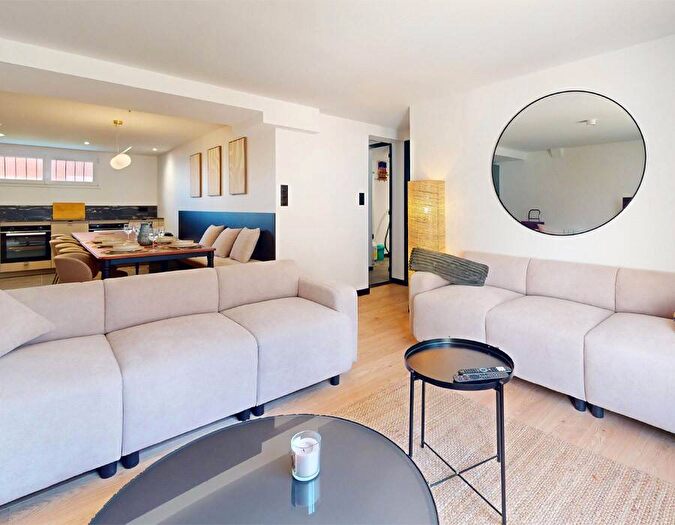 Appartement à louer - Sud Gare, Rennes - 2 pièces - 9 chambres