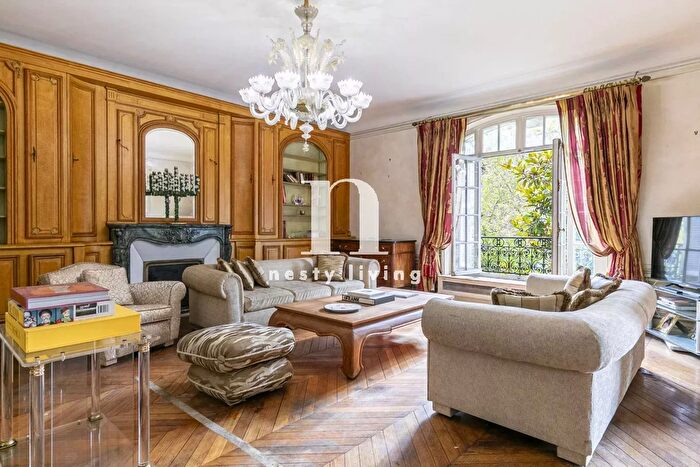 Paris 16ème, Dauphine : Appartement 7 pièces à vendre