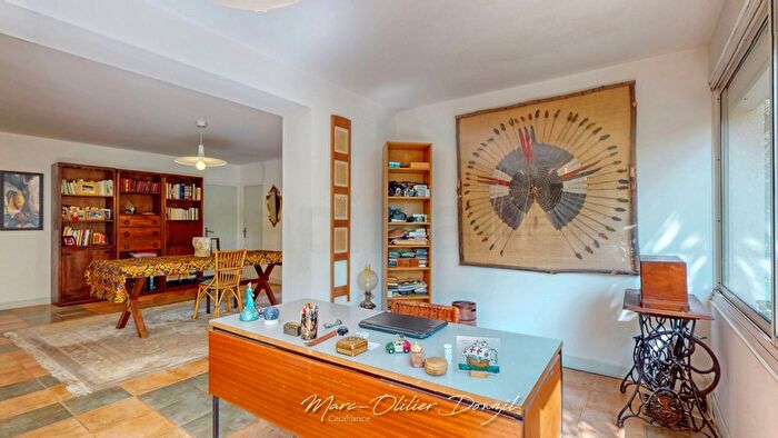 Maison à vendre - Moulès-et-Baucels - 6 pièces - 4 chambres