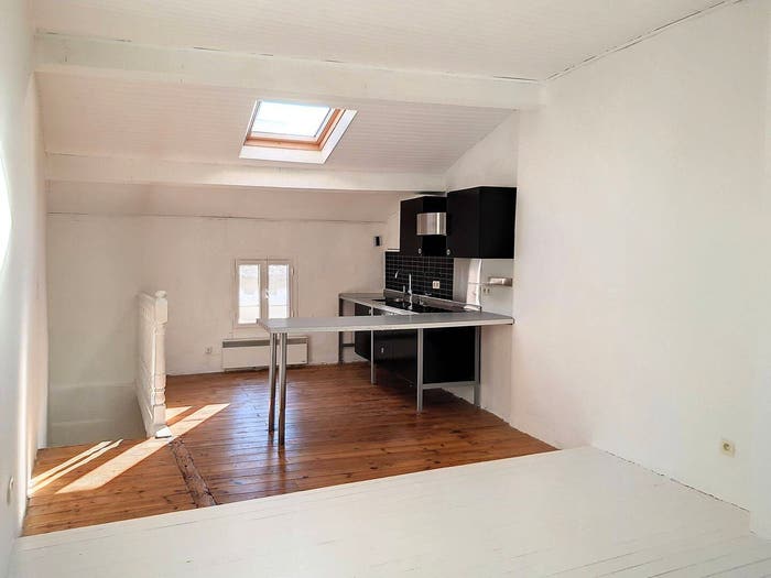 Maison 3 pièces à louer - Centre Ville-Mejan-La Cité, Arles
