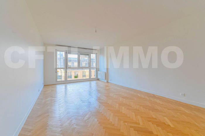 Appartement 4 pièces à louer à Emeriau-Zola, Paris 15ème arrondissement
