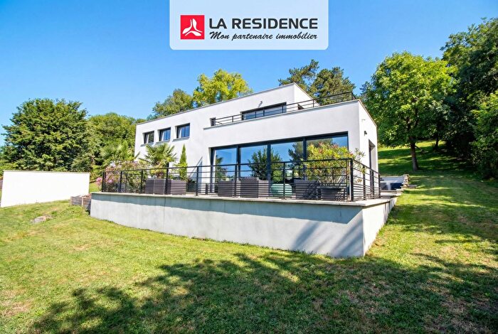 Maison à vendre - Brueil-en-Vexin - 8 pièces - 5 chambres