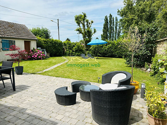 Maison 6 pièces à Cires-lès-Mello, à vendre