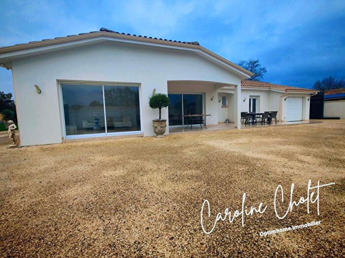 Maison à vendre - Saint-Denis-de-Pile - 6 pièces - 4 chambres