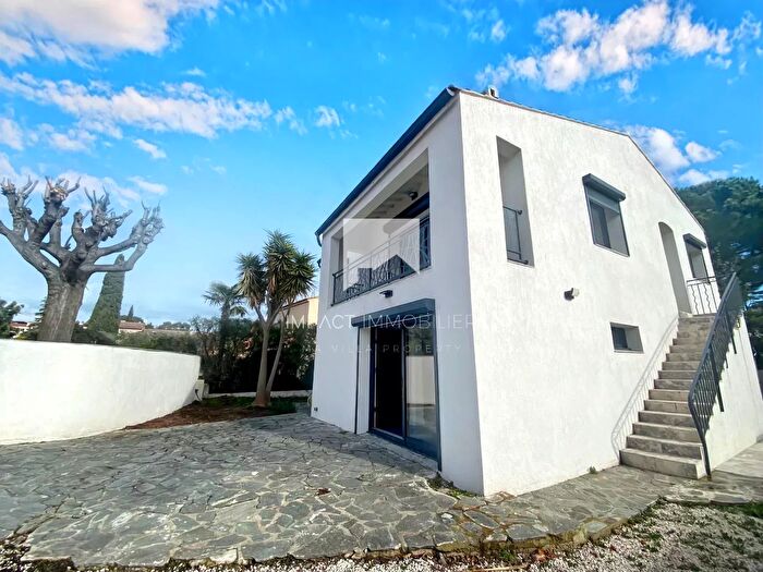 Maison à vendre - Hyères, Gare, Godillot - 7 pièces - 4 chambres