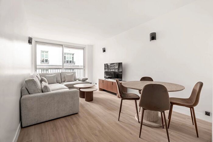 Appartement à vendre - Paris e , Chaillot - 3 pièces - 2 chambres