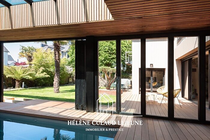 Maison à vendre - Vannes, Kercado - 9 pièces - 6 chambres