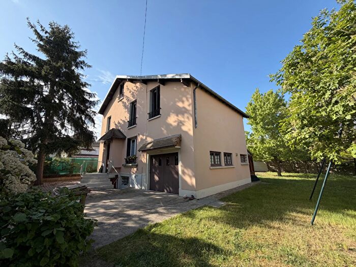 Maison 7 pièces à Montesson, La Borde, à vendre