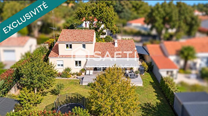 Maison 8 pièces à Dompierre-sur-Yon, à vendre