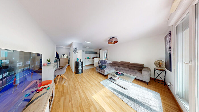 Appartement à vendre - Haguenau, Centre-ville - 2 pièces - 1 chambre