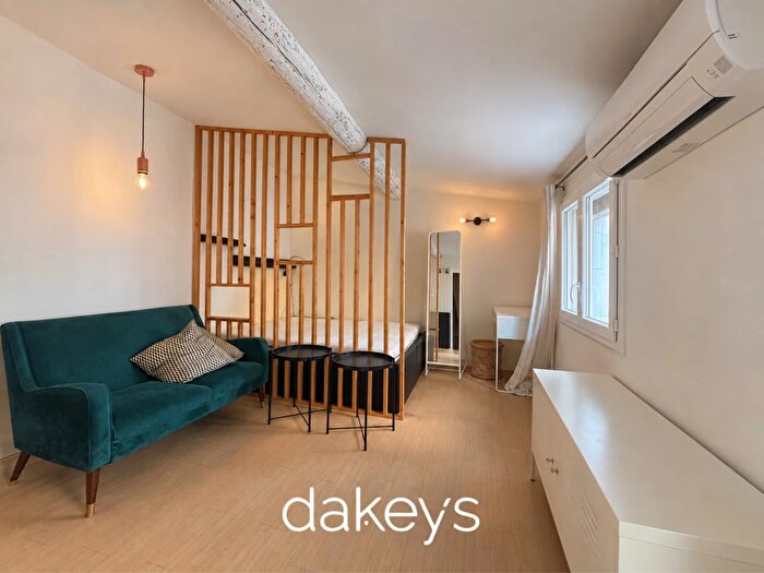 Appartement 1 pièce à Marseille 1er, Saint-Charles, à vendre