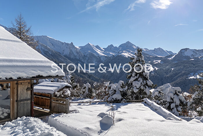 Maison à vendre - Manigod - 8 pièces - 7 chambres