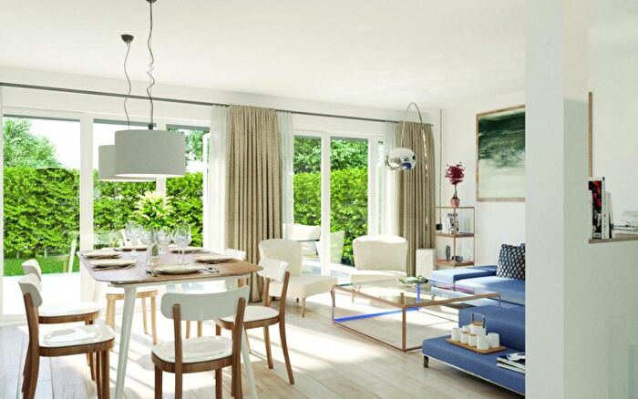 Maisons à vendre et appartements à louer - 1