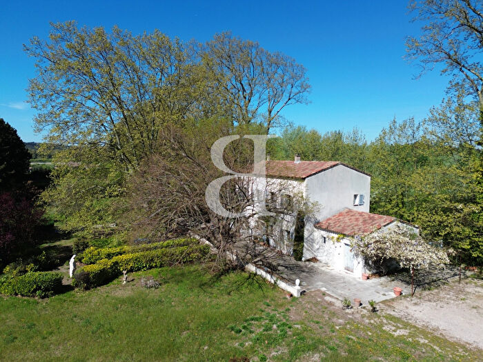 Maison 8 pièces à Caumont-sur-Durance, à vendre