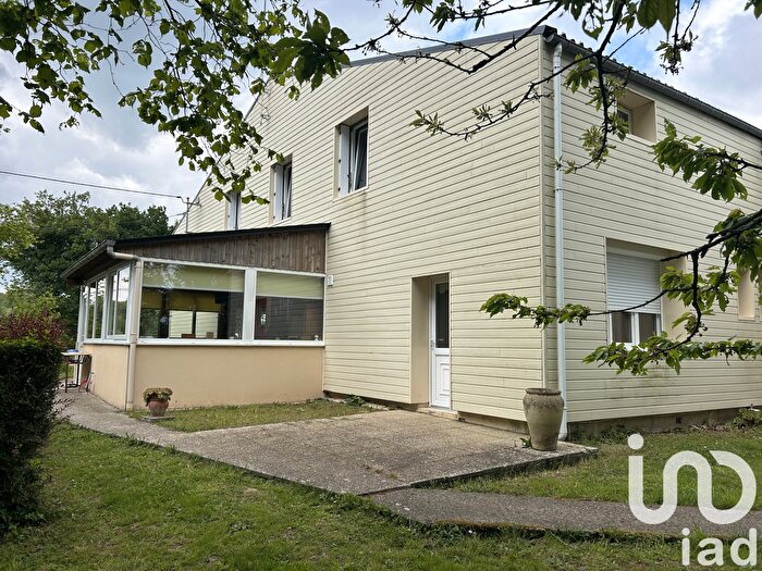 Maison à vendre - Ménéac - 8 pièces - 4 chambres