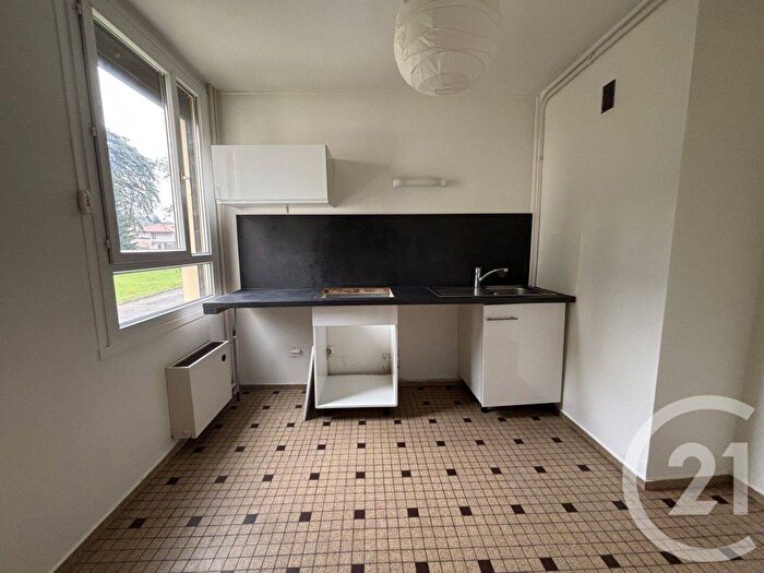 Appartement 1 pièce à louer à Genay