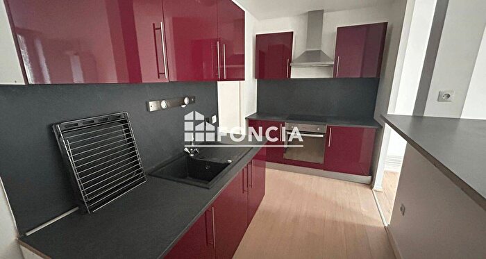 Mulsant, Roanne - Appartement 3 pièces à louer