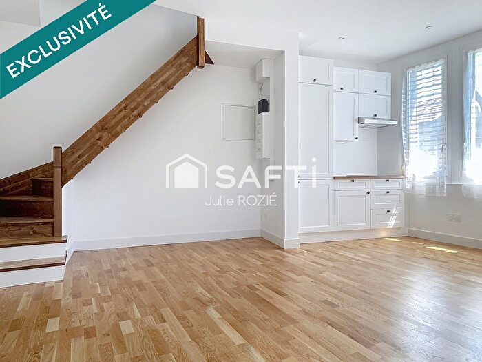 Maisons à vendre et appartements à louer - 2