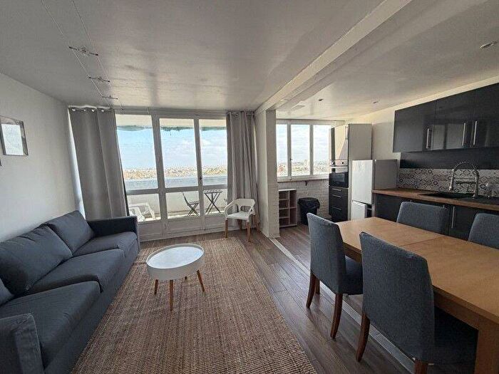 Appartement à louer - Centre Ville, Mérignac - 4 pièces - 3 chambres