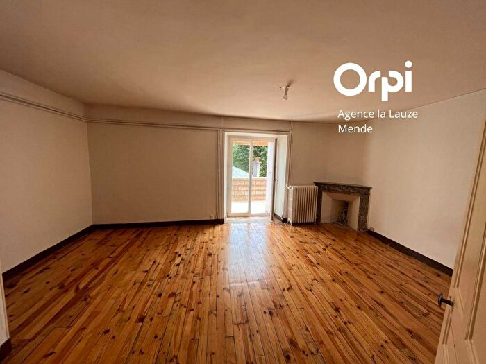 Maison à louer - Esclanèdes - 3 pièces - 2 chambres