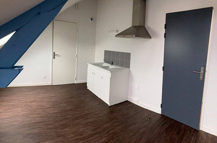 Appartement à louer - Bourges - 2 pièces - 1 chambre