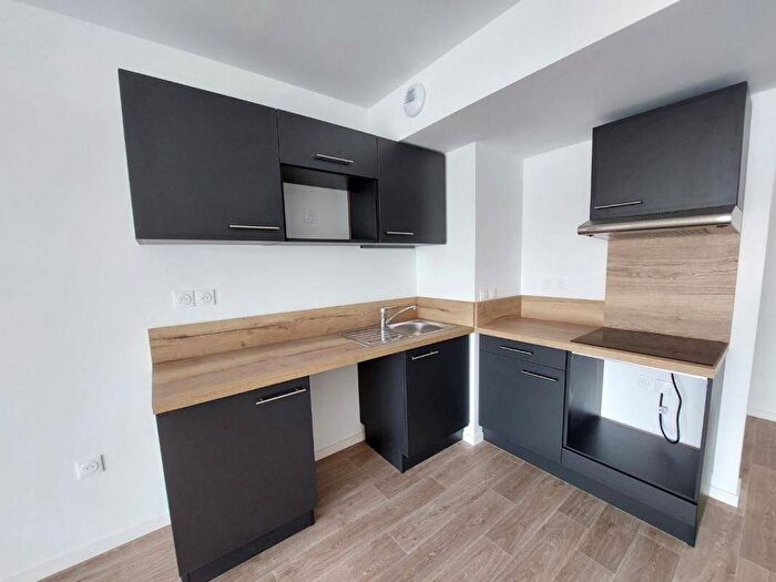 Appartement 4 pièces à Trois Cités, Poitiers, à louer