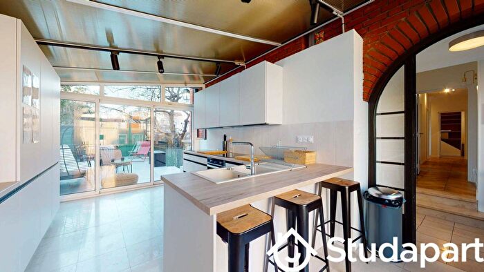 Appartement à louer - Église-Sept Arpents, Pantin - 1 pièce - 2 chambres