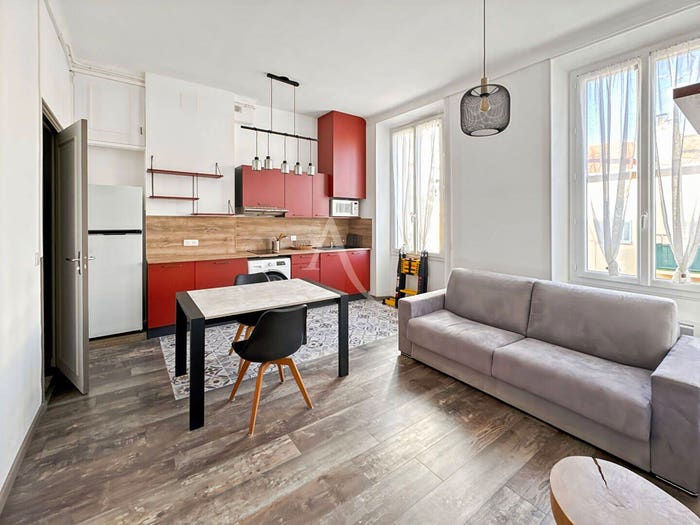 Appartement 2 pièces à louer à République, Cannes