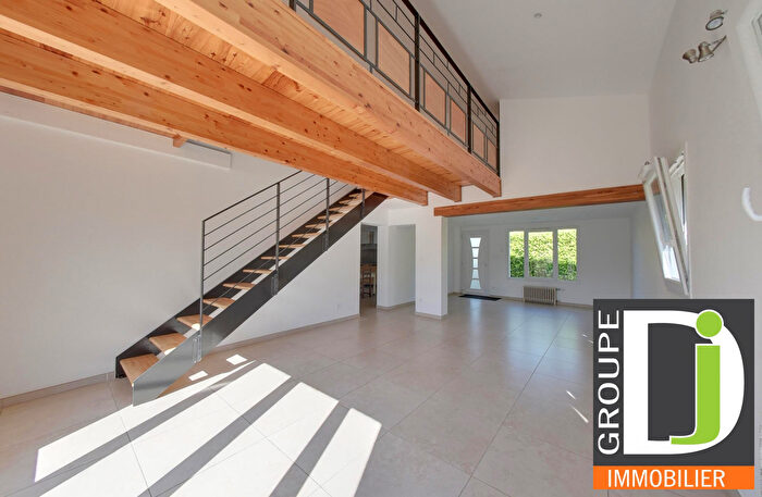 Maison à vendre - Mirabel-et-Blacons - 5 pièces - 3 chambres