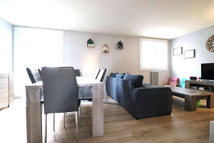 Appartement à vendre - Le Port-Marly - 5 pièces - 3 chambres