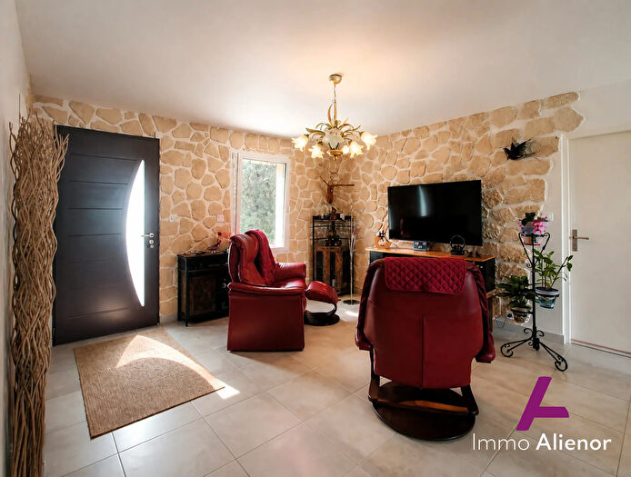 Sainte-Hermine : Maison 3 pièces à vendre