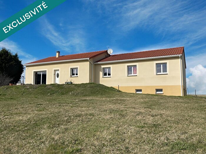 Maison à vendre - Montaigut-le-Blanc - 5 pièces - 3 chambres