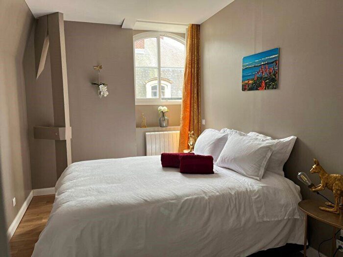Reservoirs, Compiègne : Appartement 2 pièces à louer