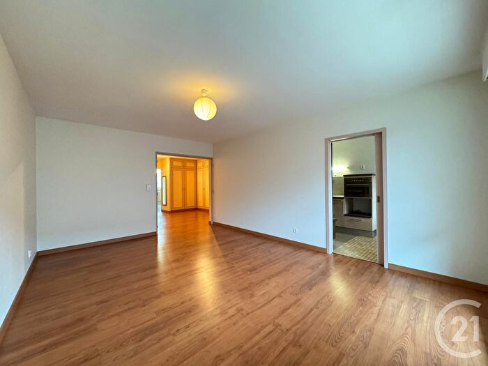 Appartement à louer - Metz, Sablon - 3 pièces - 2 chambres