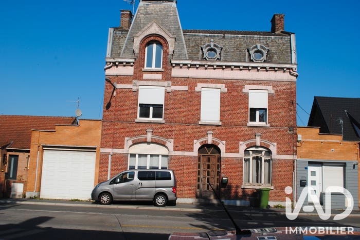 Maison 8 pièces à Sin-le-Noble, Sucrerie, à vendre