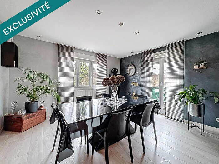 Appartement à vendre - Saint-Julien-lès-Metz - 5 pièces - 3 chambres