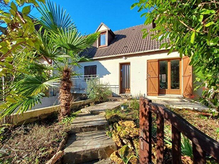 Maison à louer - Village, Grigny - 6 pièces - 5 chambres