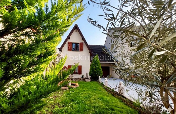 Maison 6 pièces à Ormesson-sur-Marne, à vendre