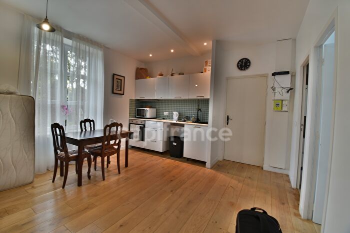 Ploëzal - Appartement 2 pièces à louer