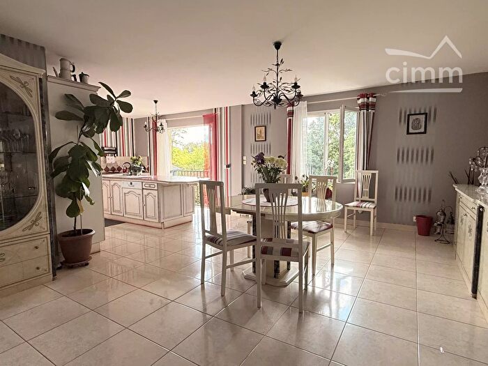 Onzain : Maison 5 pièces à vendre