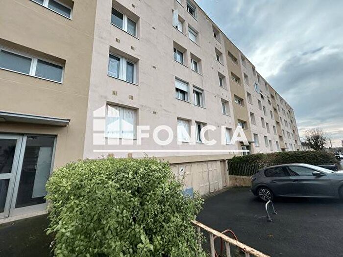 Appartement à louer - Les Franchises, Eaubonne - 3 pièces - 2 chambres