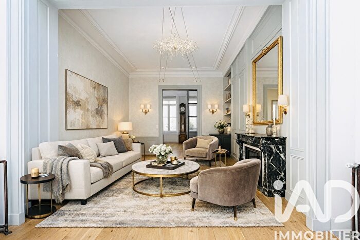 Maison à vendre - Douai, Centre-ville - 8 pièces - 6 chambres