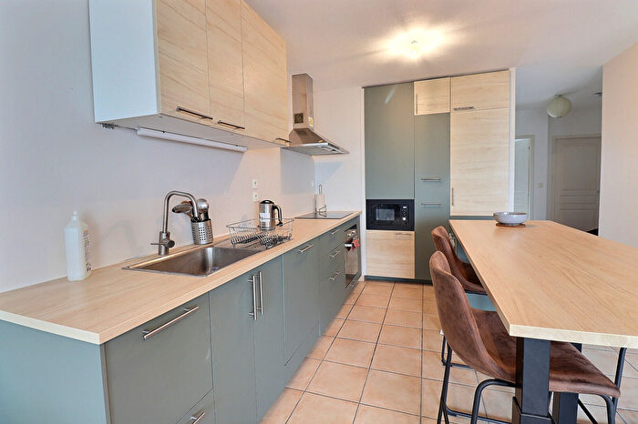 Appartement à vendre - Chambéry, Centre-ville - 3 pièces - 2 chambres