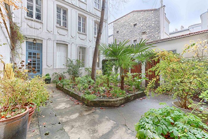 Appartement 2 pièces à Saint Placide, Paris 6ème arrondissement, à louer