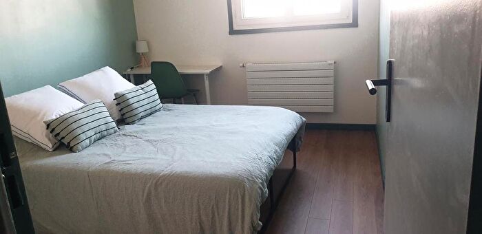 Appartement à louer - Gennevilliers, Le Village - 1 pièce - 1 chambre