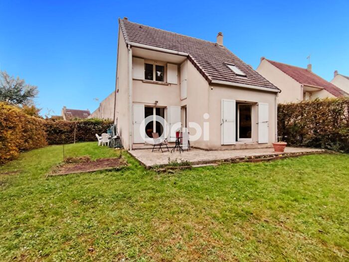 Maison à vendre - La Chapelle-en-Serval - 4 pièces - 3 chambres